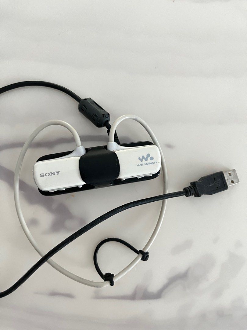 [NOT FUNCTION] SONY Walkman set, Audio, Earphones on Carousell
