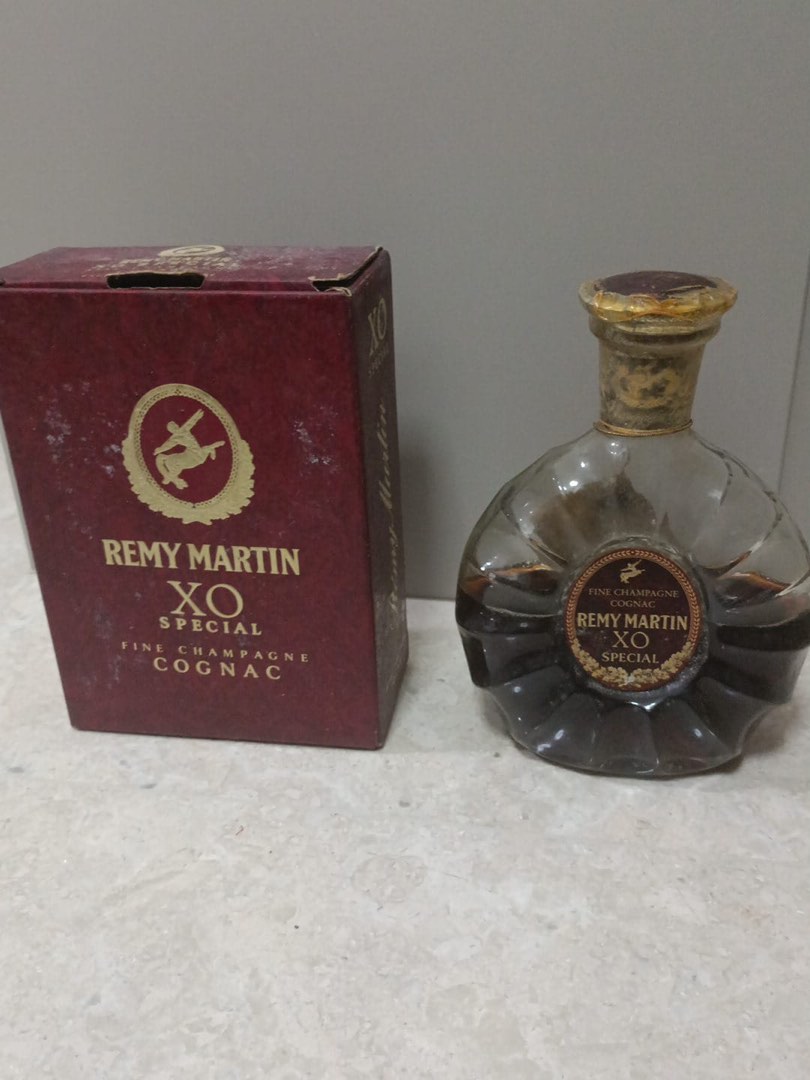 Remy Martin XO Special Fine Champagne Cognac Exclusivite Centaure, Hobbies & Toys, Memorabilia ...