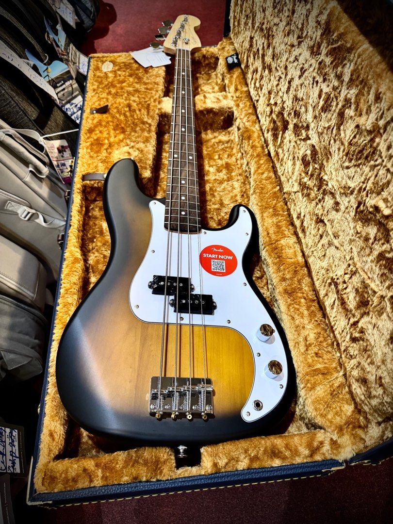 Squier Debut Series Precision Bass Guitar, Laurel FB, 2-Colour Sunburst, Hobbies & Toys, Music ...