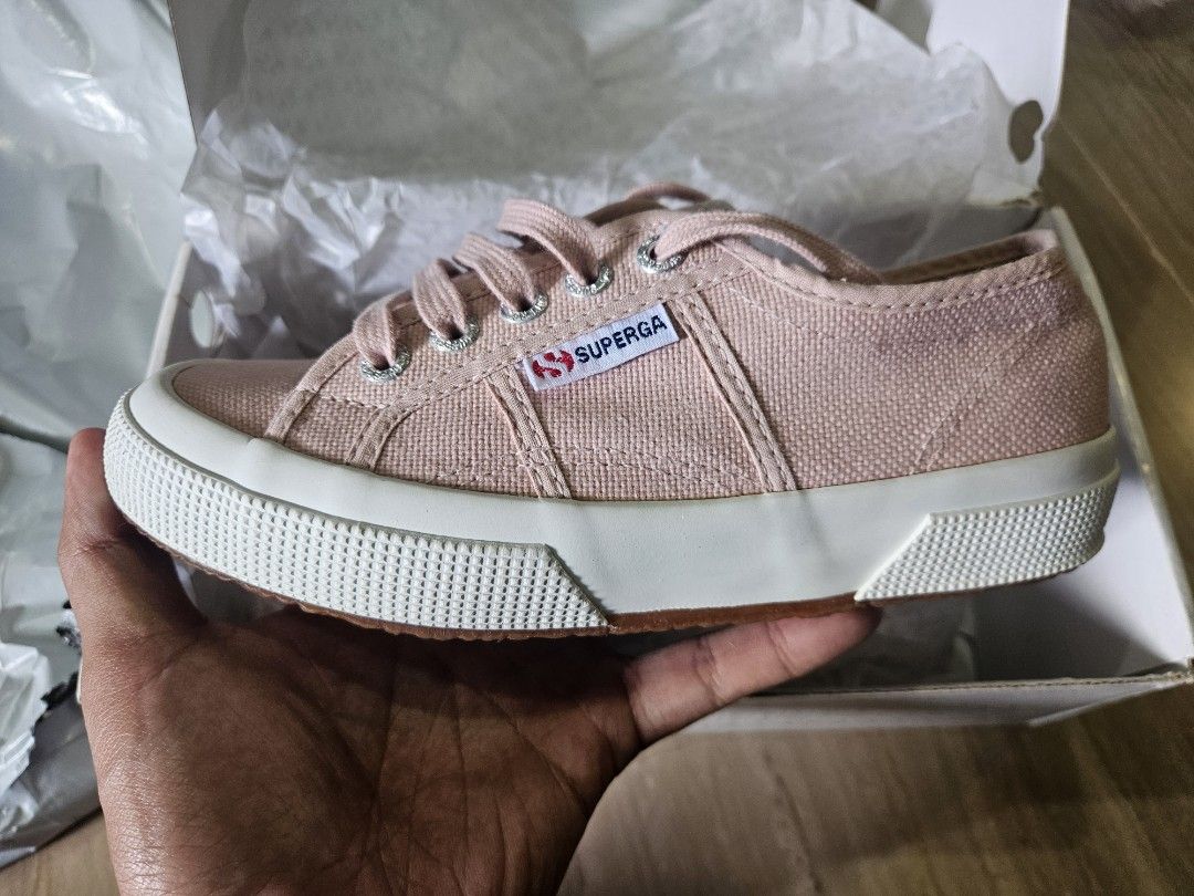 Superga 2750 classic Pink Smoke EU 35 / US 4, Women's Fashion, Footwear ...