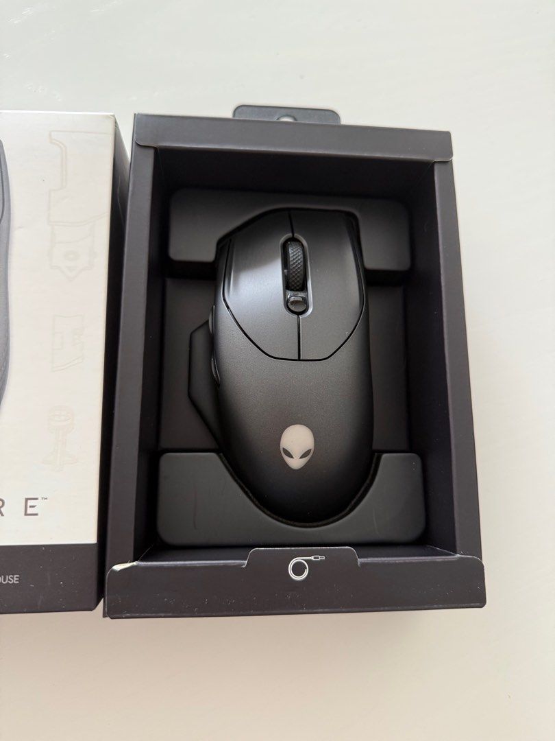 Alienware 620M wireless gaming mouse, Computers & Tech, Parts ...