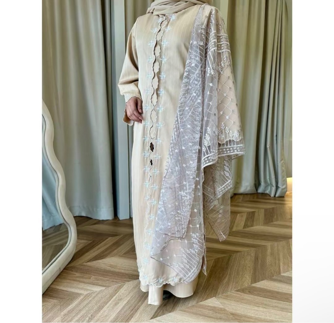Azuredzua Tun Laila Kebarung Champagne, Women's Fashion, Muslimah ...