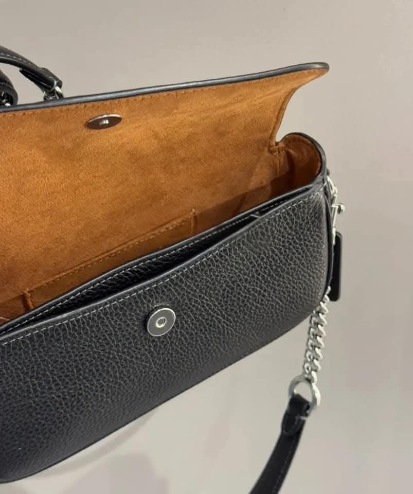 COACH HAILEY FLAP ( BLACK), Luxury, Bags & Wallets on Carousell