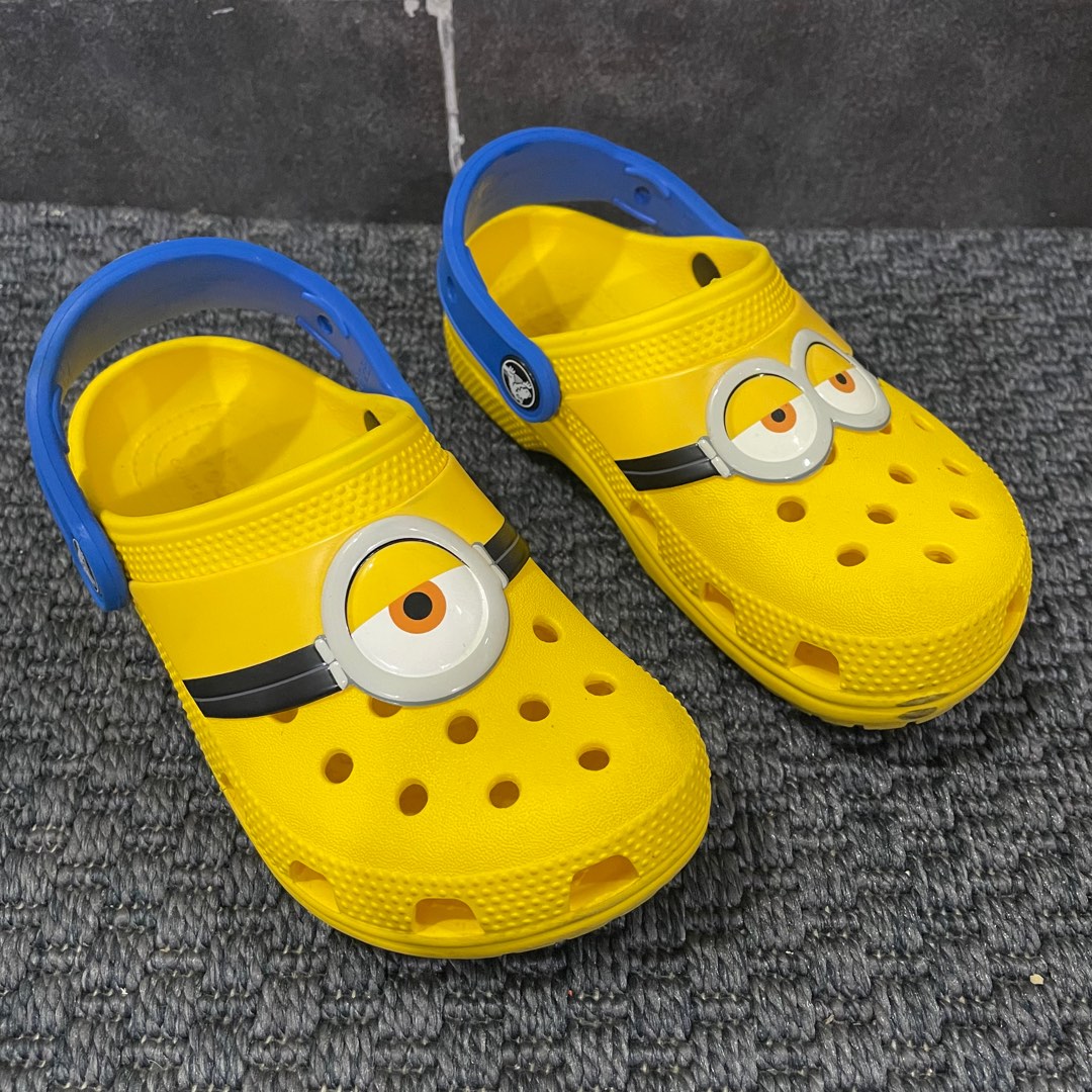 Crocs X Minions Clog, Babies & Kids, Babies & Kids Fashion on Carousell
