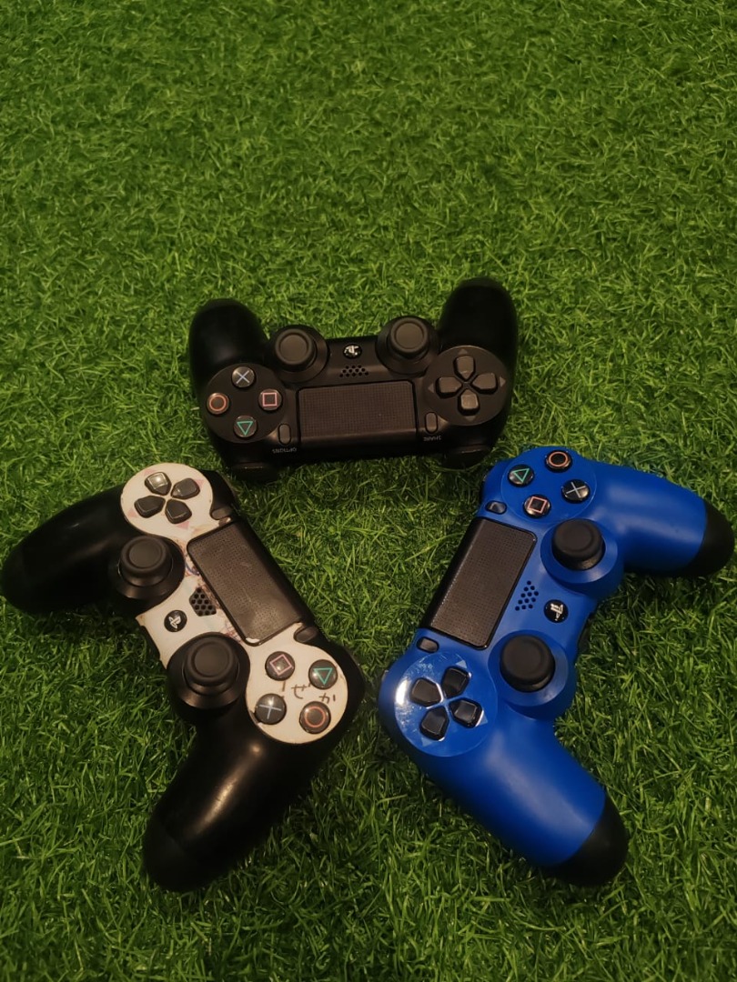 DS4 USED ORIGINAL CONTROLLER, Video Gaming, Gaming Accessories ...