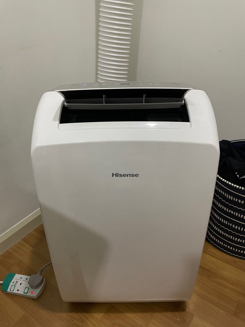 Hisense 1.5HP R32 portable air cond, TV & Home Appliances, Air ...