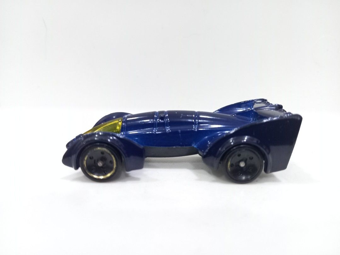 Hot Wheels Dc Comics S12 X1628 Batmobile Diecast Car Hotwheels, Hobbies ...
