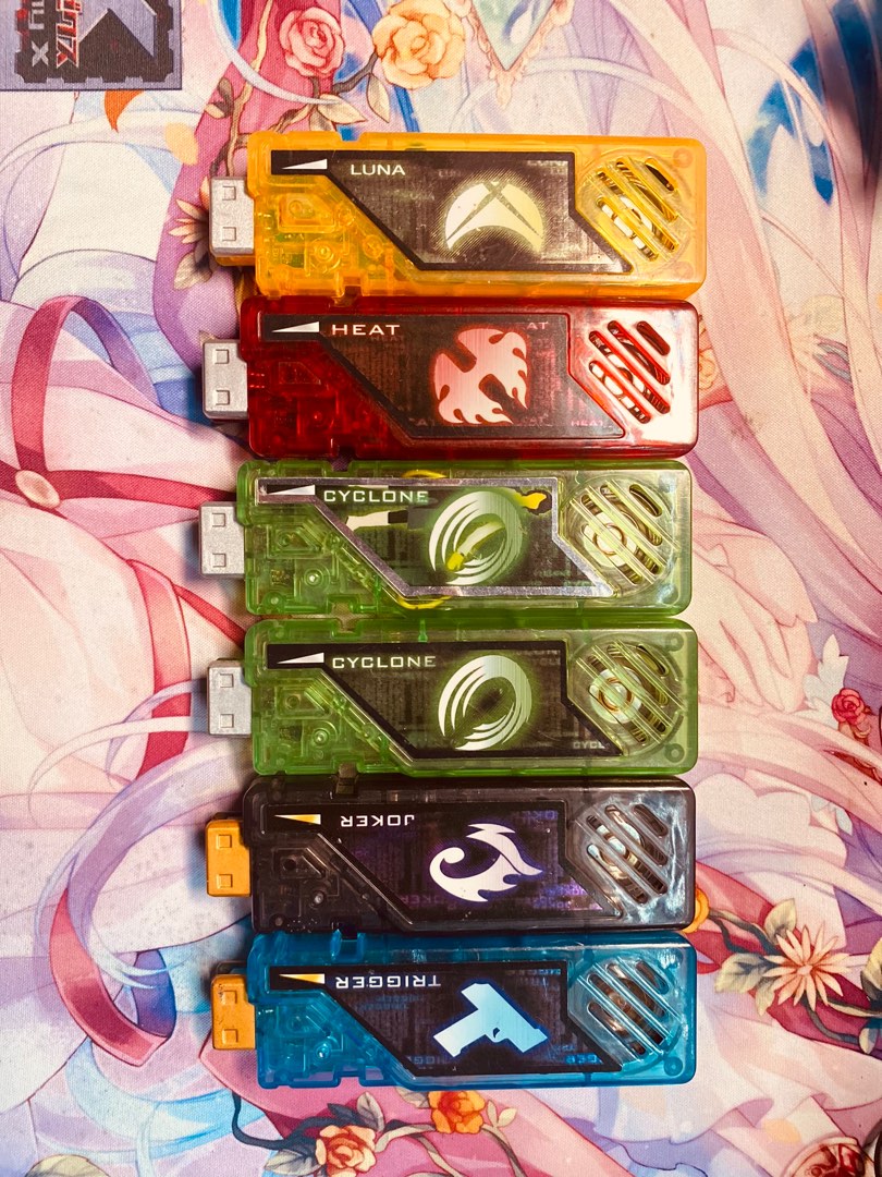 Kamen Rider W - (Gaia Memory DX), Hobbies & Toys, Toys & Games on Carousell