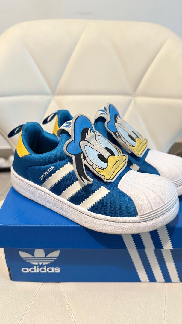 Kasut kanak2 Adidas, Babies & Kids, Babies & Kids Fashion on Carousell