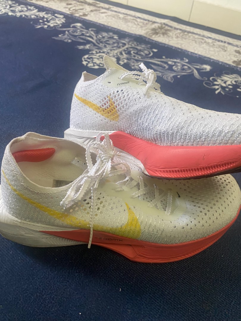 Kasut sukan Nike, Men's Fashion, Footwear, Dress shoes on Carousell