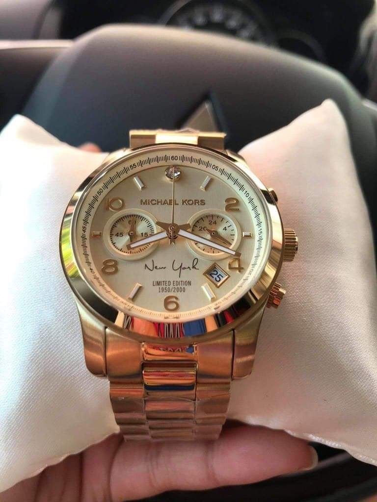 Michael Kors MK5662 Runway New York Diamond Watch, Luxury, Watches on ...