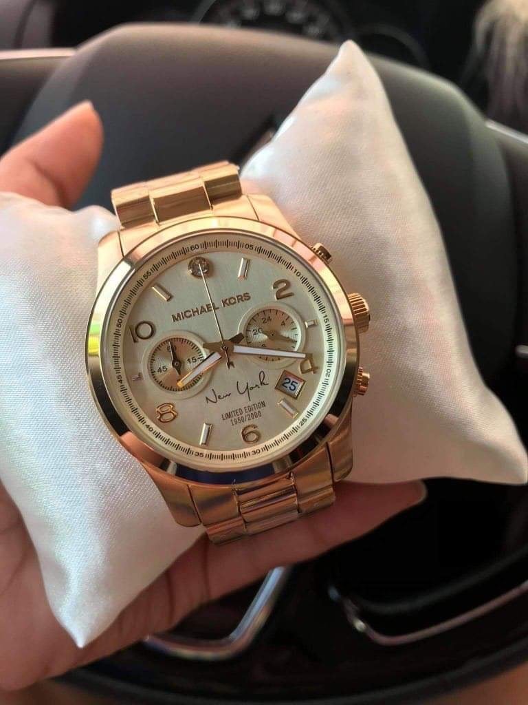 Michael Kors MK5662 Runway New York Diamond Watch, Luxury, Watches on ...