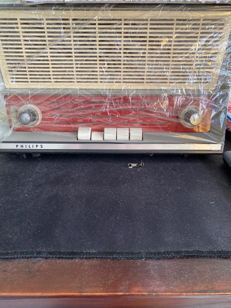 Philips Old radio collection s60 vintage, Hobbies & Toys, Memorabilia ...