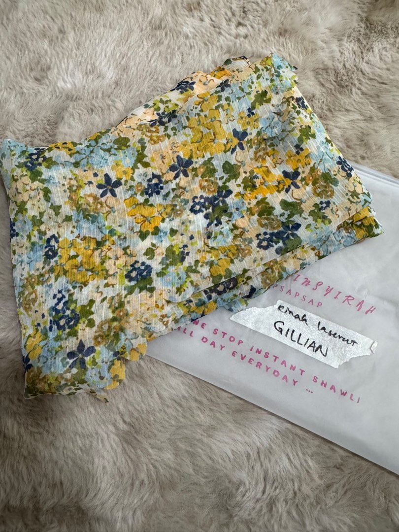 Qaylainsyirah kinah trishawl printed lasercut with inner attached ...