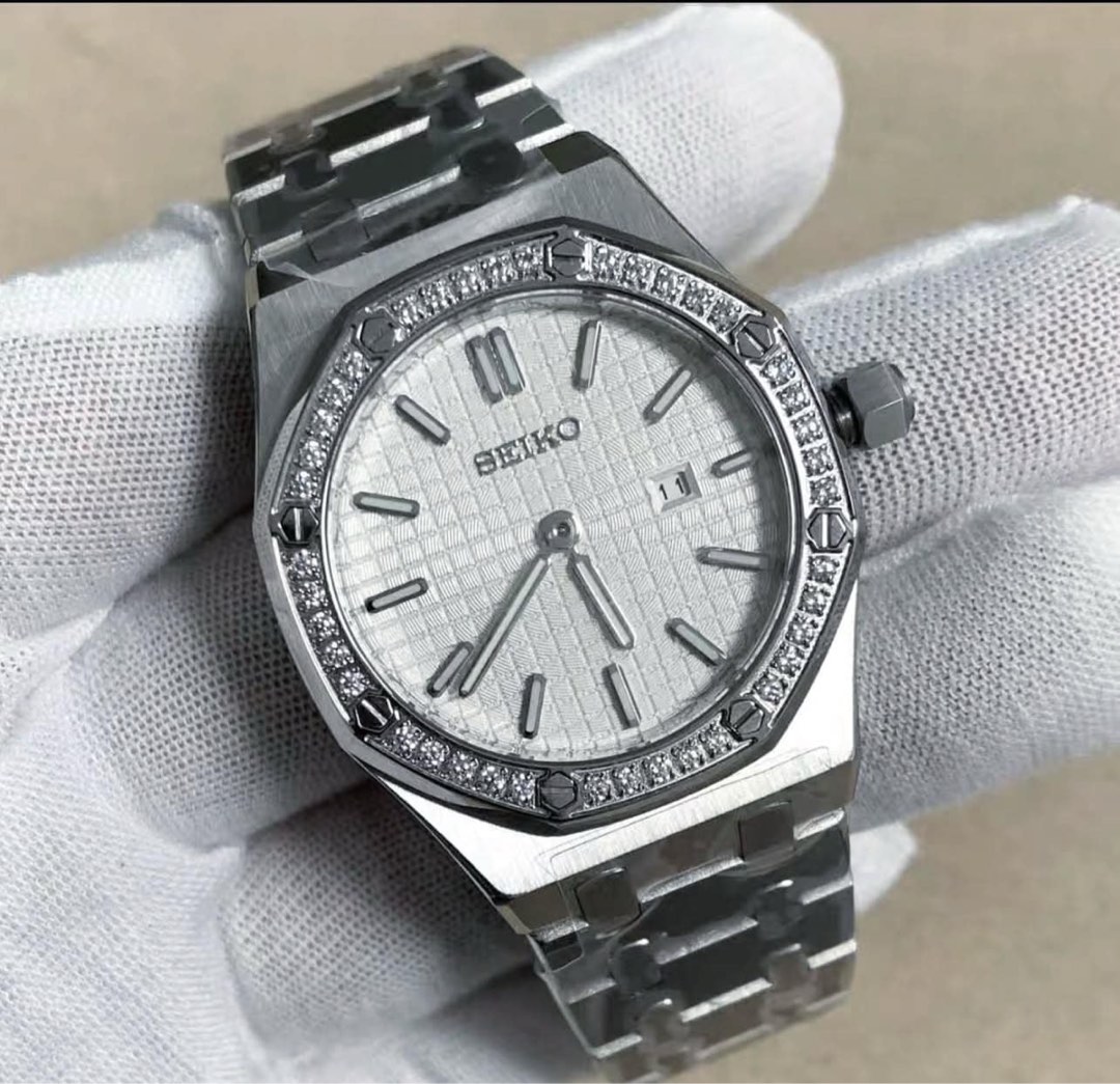 Seiko Mod Ladies Royal Oak Quartz 31mm in white dial, Women's Fashion ...
