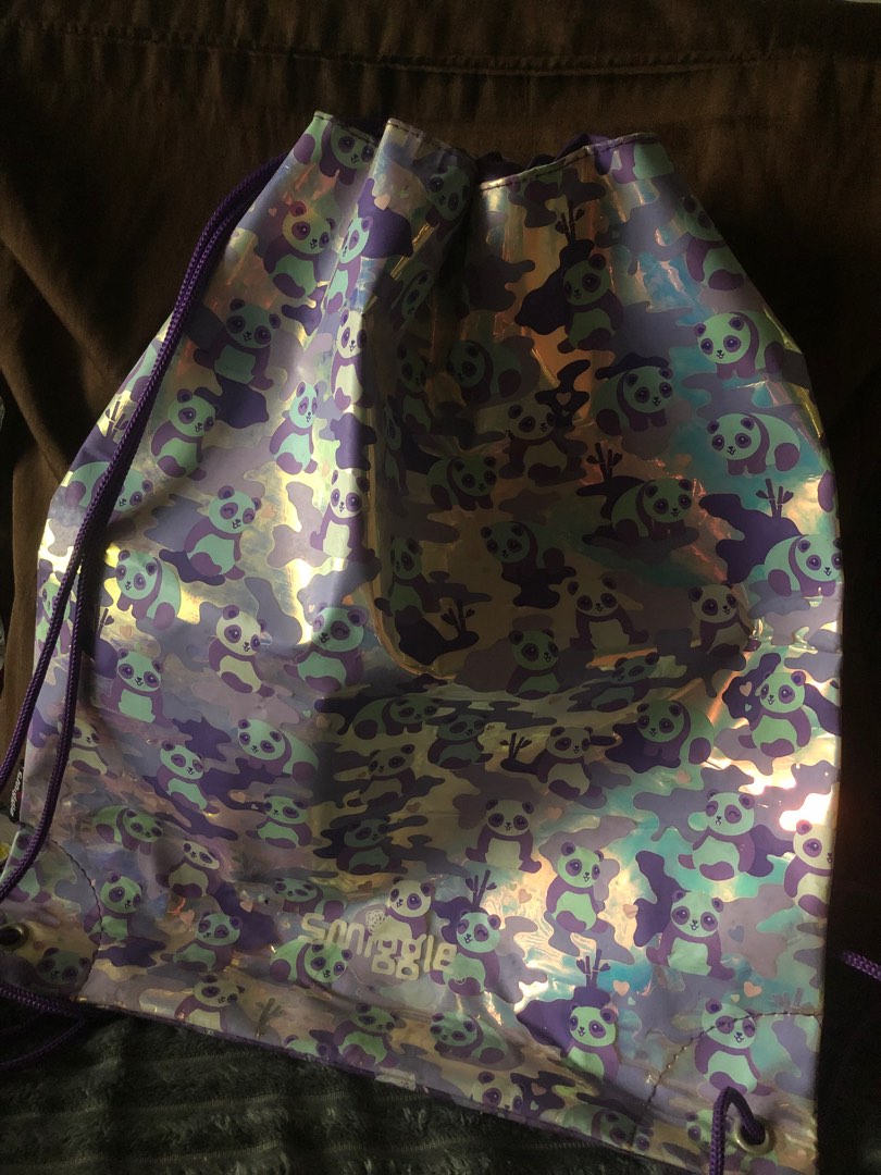 Smiggle drawstring bag plus snap on bracelet, Babies & Kids, Babies ...