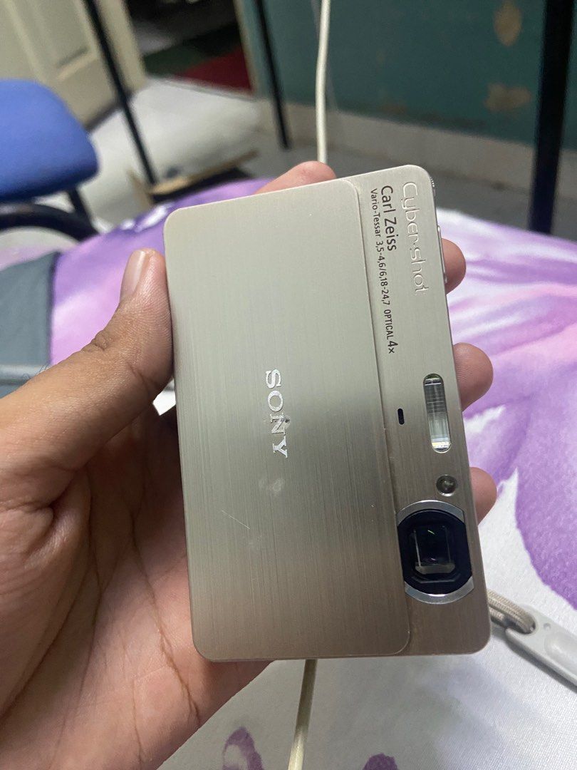 sony cybershot dsc t700, Photography, Cameras on Carousell