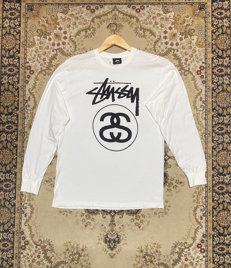 Stussy Signature Logo Longsleeve, Men's Fashion, Tops & Sets, Tshirts & Polo Shirts on Carousell