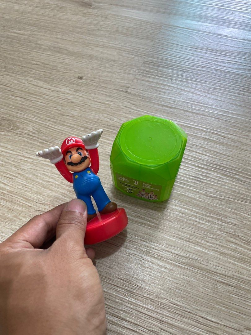 Super Mario Original Figure, Hobbies & Toys, Toys & Games on Carousell
