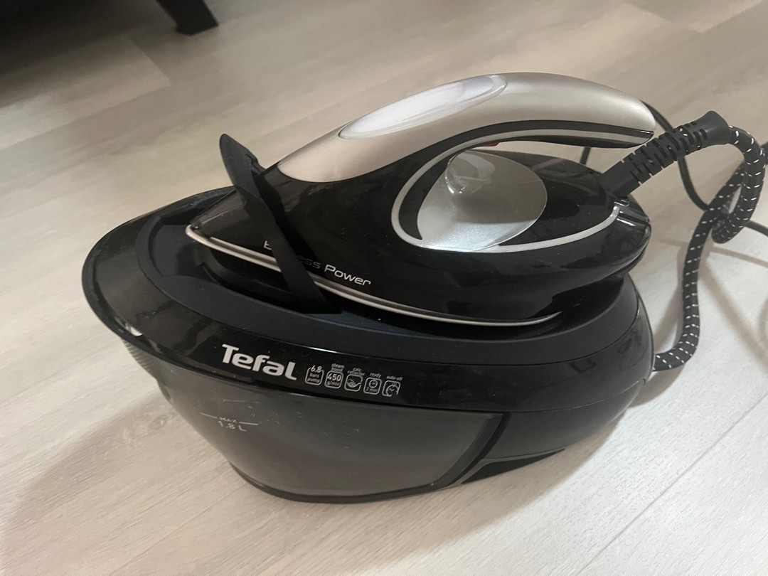 Tefal Express Power steam iron., TV & Home Appliances, Irons & Steamers ...