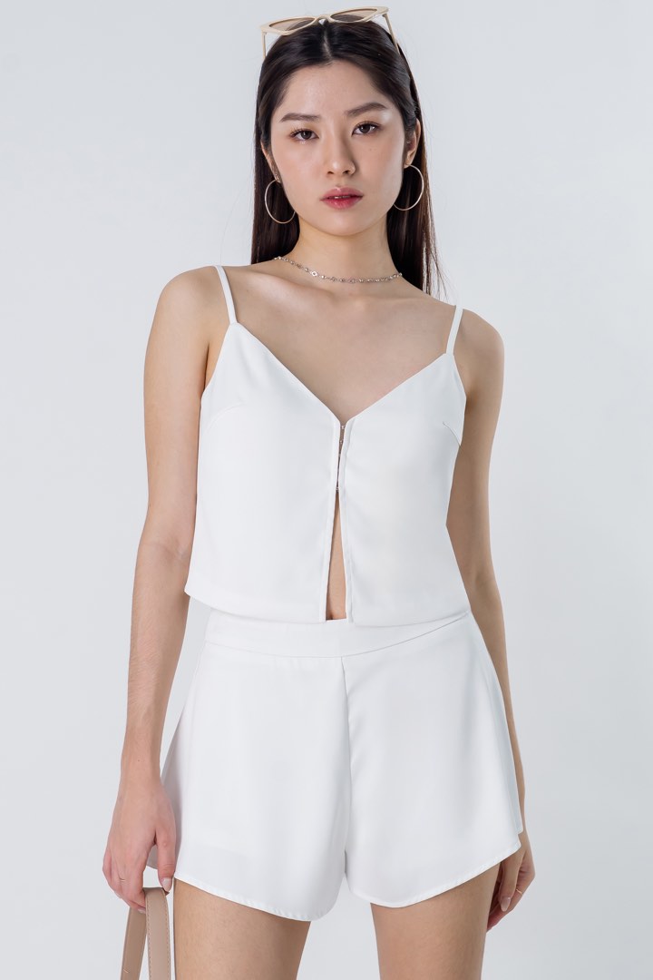UNDONE SATIN HOOK BASIC TOP IN WHITE, Women's Fashion, Tops, Sleeveless ...
