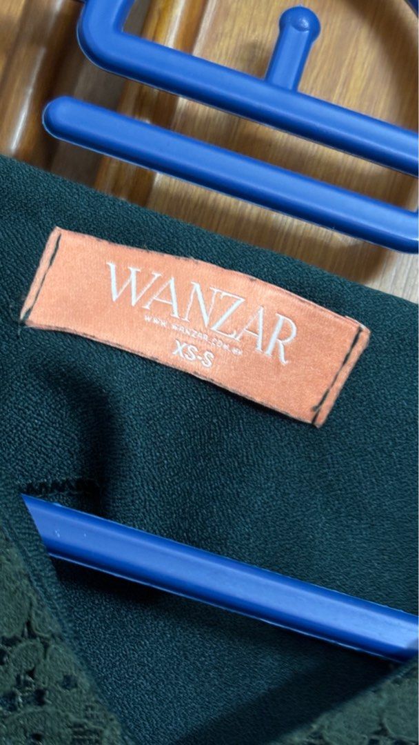 Wanzar Kurung Kedah, Women's Fashion, Muslimah Fashion, Baju Kurung ...