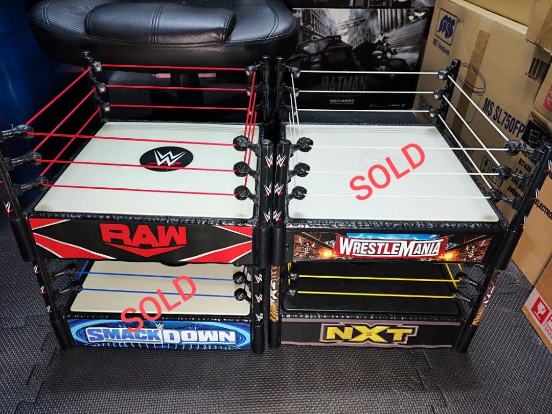 WWE wrestling ring (Raw NXT), Hobbies & Toys, Toys & Games on Carousell