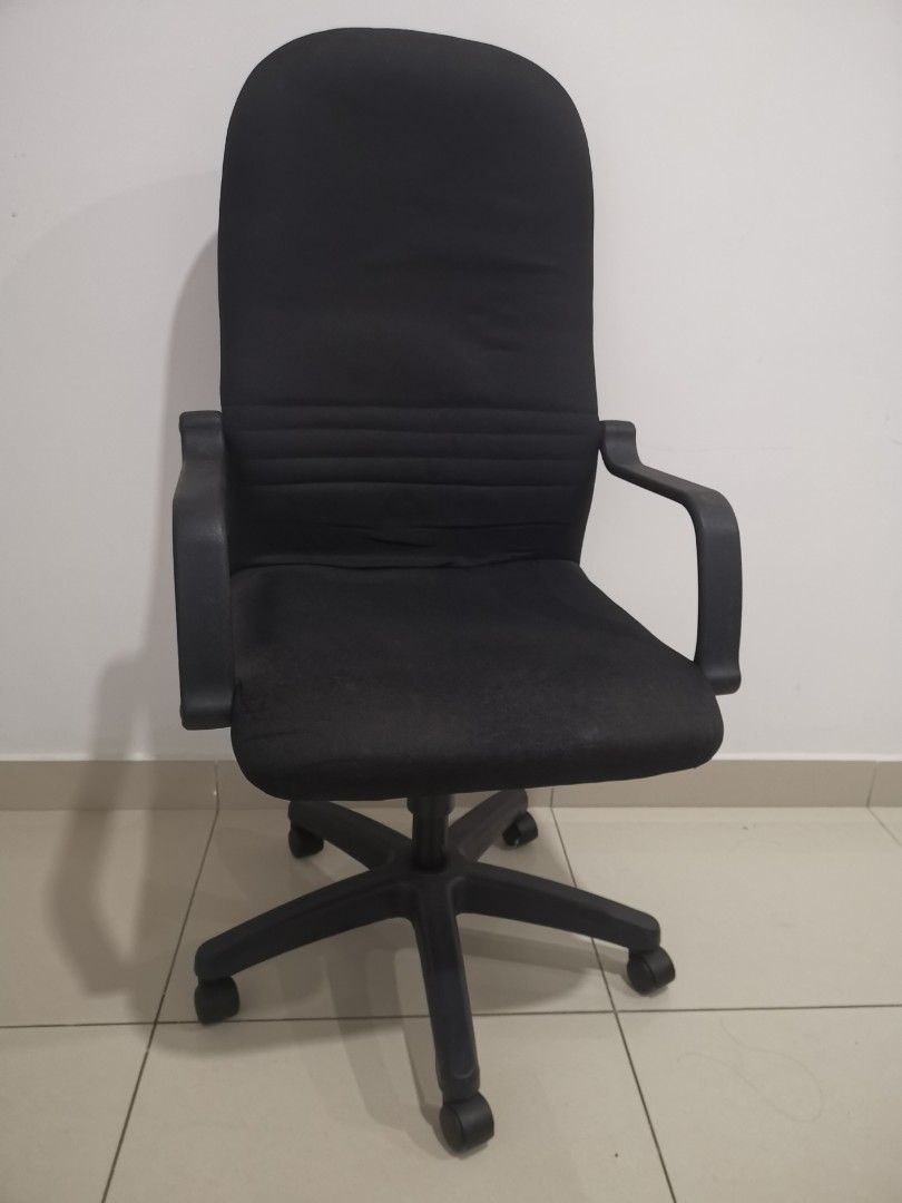 3V Ergonomic Office Chair, Furniture & Home Living, Furniture, Chairs ...
