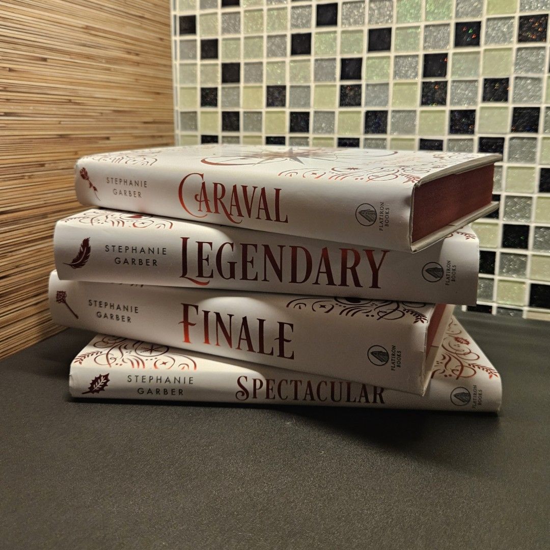 [4 BOOKS SET] Caraval Holiday Special Edition with Legendary Finale ...