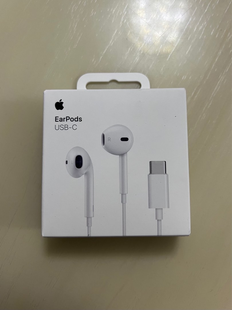 Apple Earpods (USB-C), Audio, Earphones on Carousell