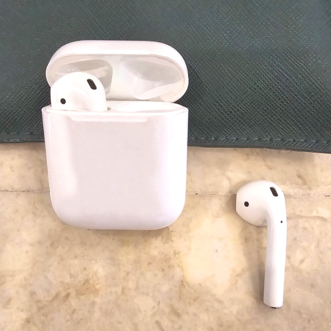 Authentic Genuine Apple Cordless Wireless In Ear Airpods 2nd Second ...