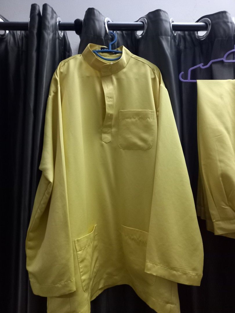 Baju Raya Baju Melayu Sepasang Kuning, Men's Fashion, Muslim Wear, Baju ...