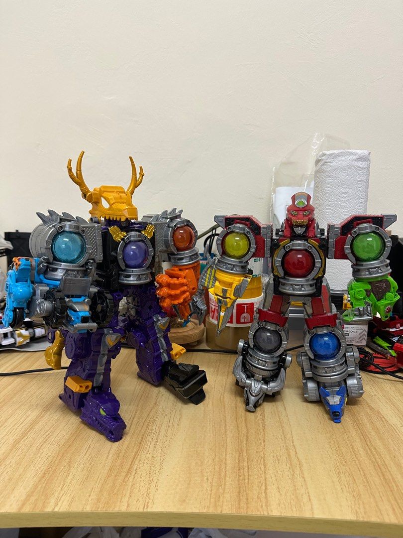 Bandai DX Uchuu Sentai Kyuranger RyuTei KyurenOh Power Rangers Megazord ...