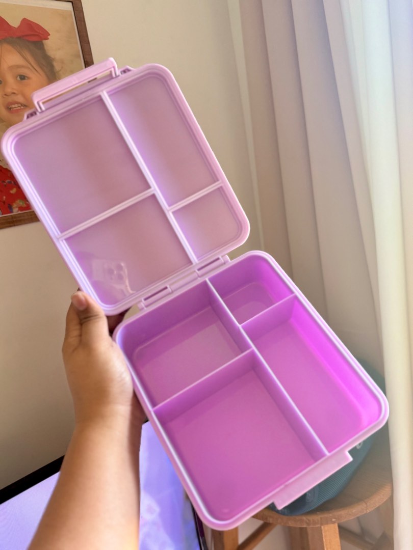 Bollie preloved bento lunch box, Furniture & Home Living, Kitchenware ...