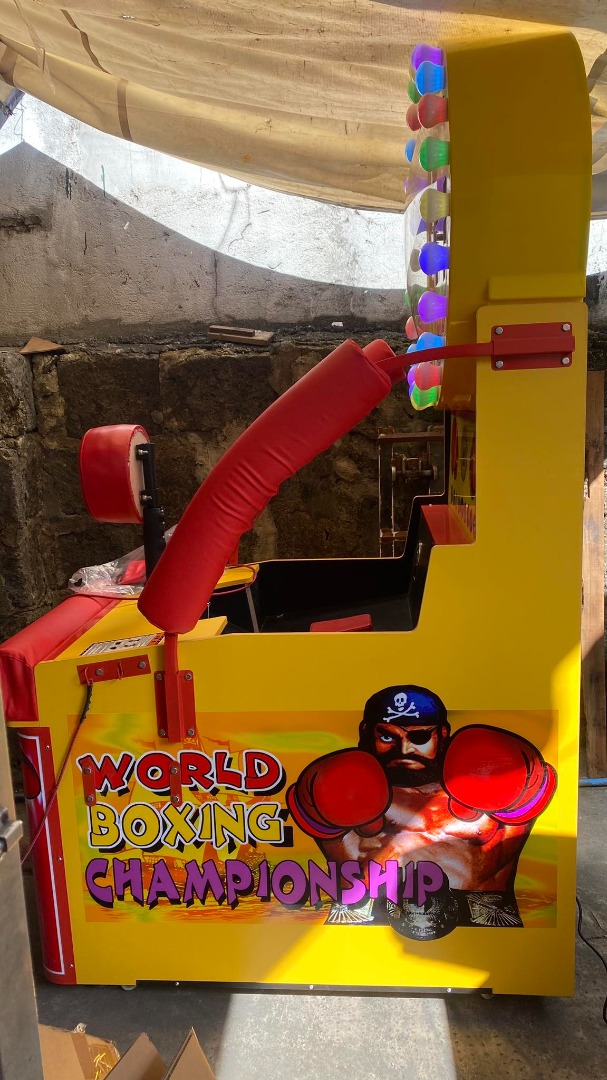 BOXING ARCADE MACHINE YELLOW, Hobbies & Toys, Toys & Games on Carousell
