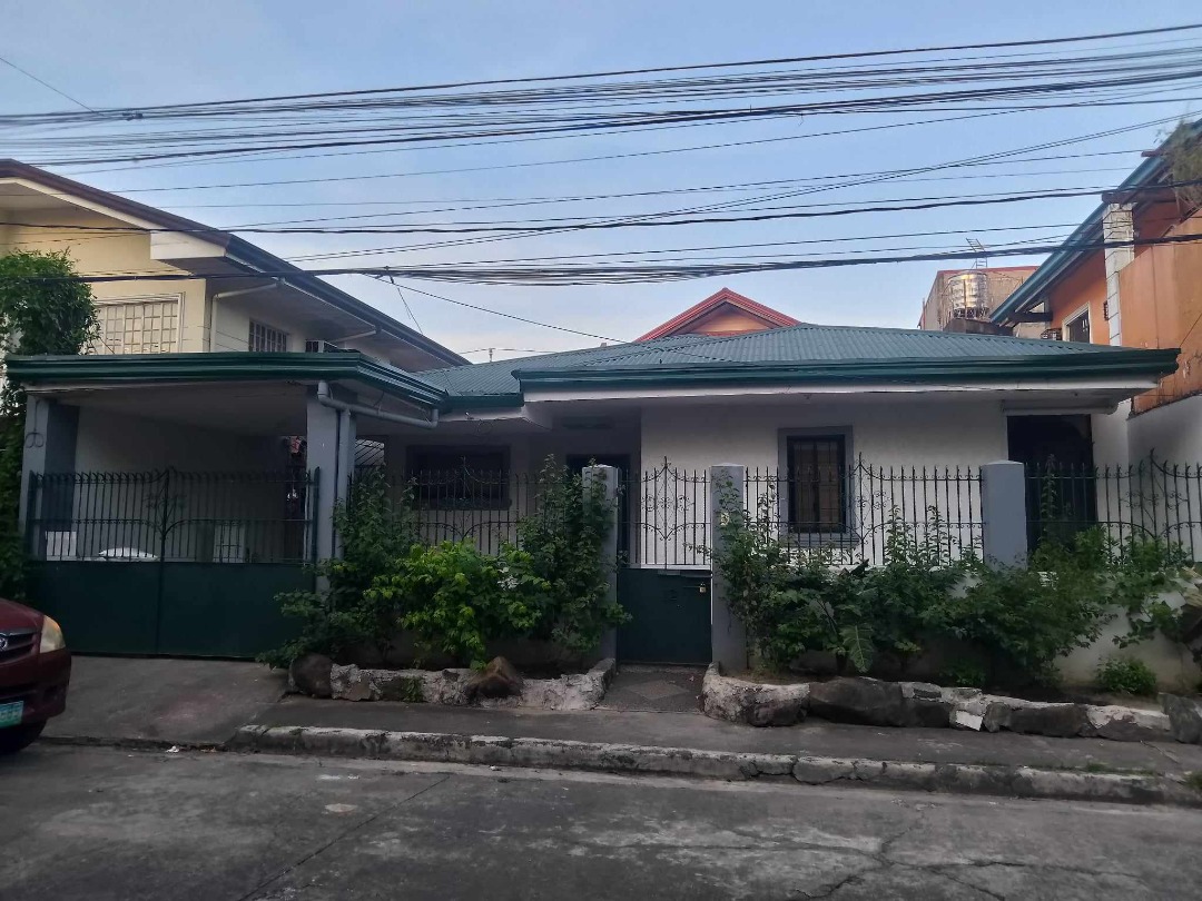 Bungalow House & Lot for RENT in Greenwoods Exec Vill, Ph 2 Cainta ...