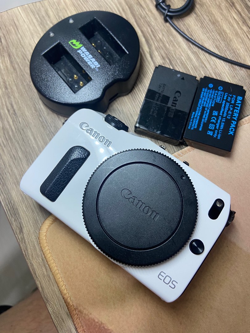 Canon EOS EOM 1, Photography, Cameras on Carousell