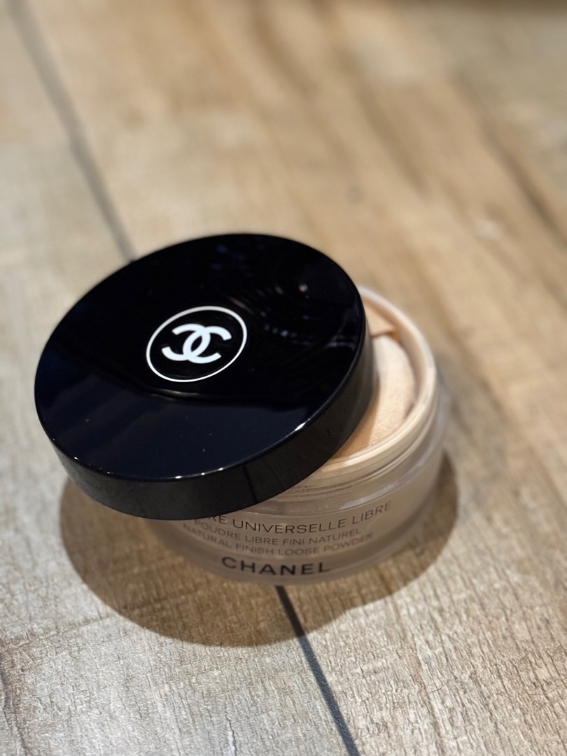 Chanel Poudre Universelle libre translucent shade 20, Beauty & Personal ...