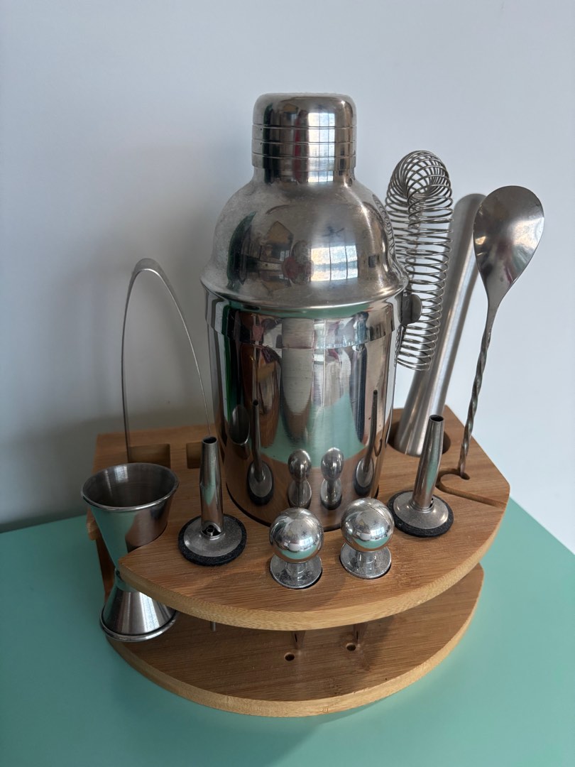 Cocktail shaker kit, TV & Home Appliances, Kitchen Appliances, Juicers ...