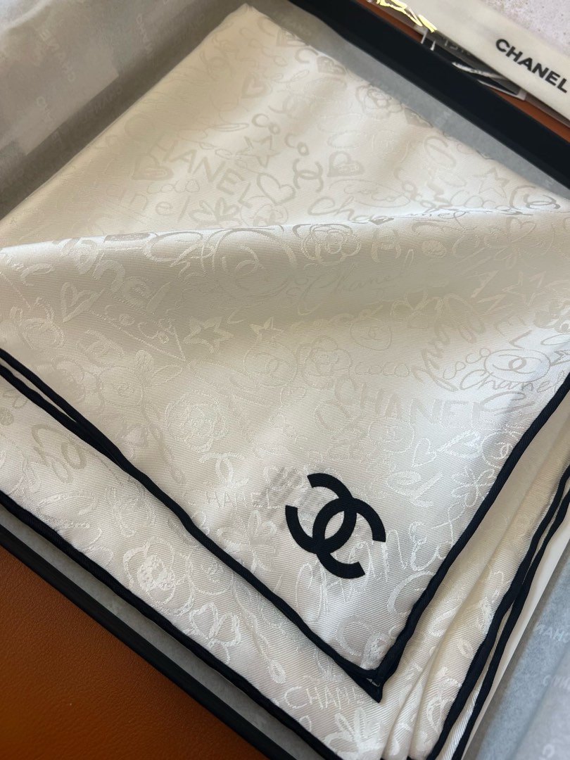 Co-Co CHANEL Scarf For Woman /_CC90CC_039 Color Available Authentic 100 ...