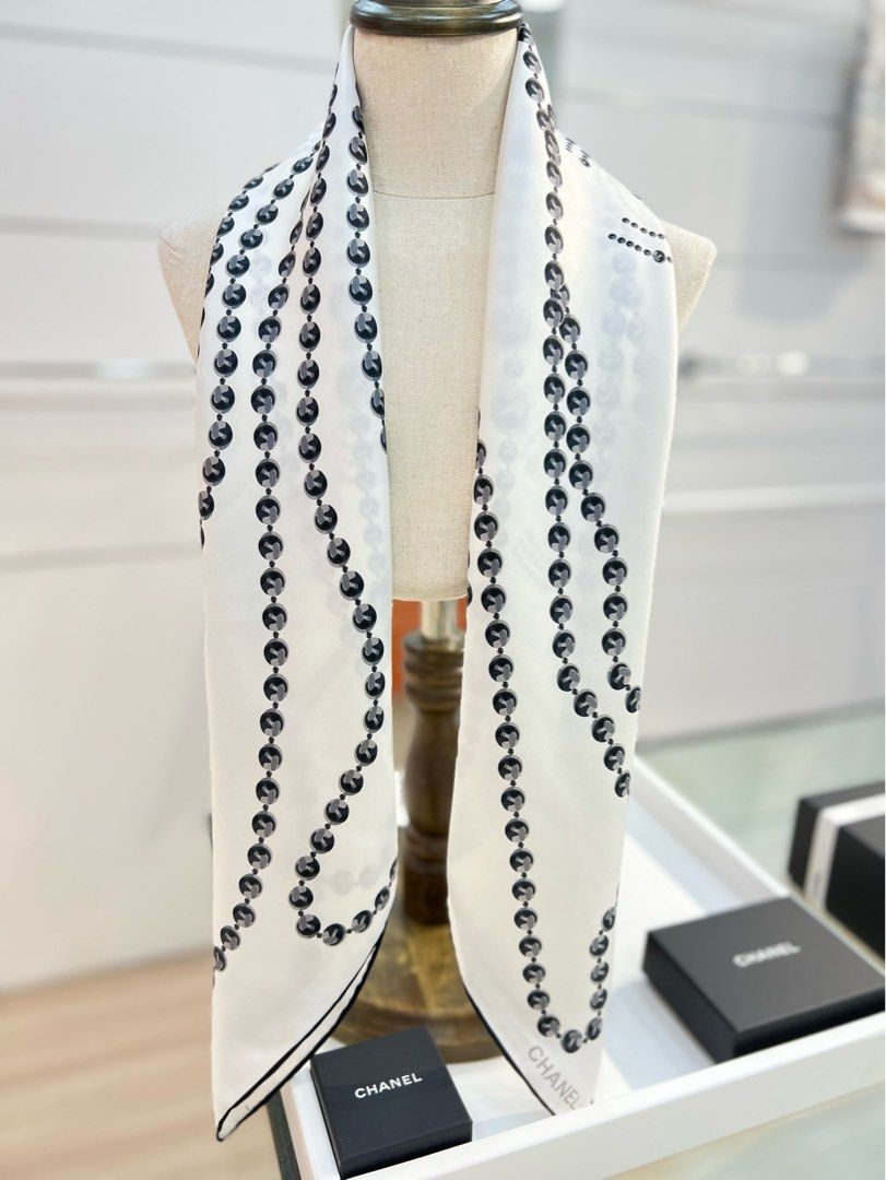 Co-Co CHANEL Scarf For Woman /_CC90CC_051 Color Available Authentic 100 ...