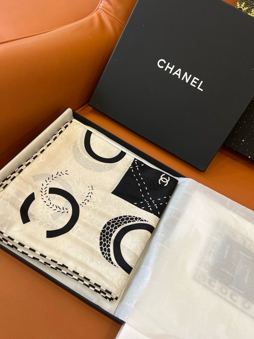 Co-Co CHANEL Scarf For Woman /_CC90CC_059 Color Available Authentic 100 ...