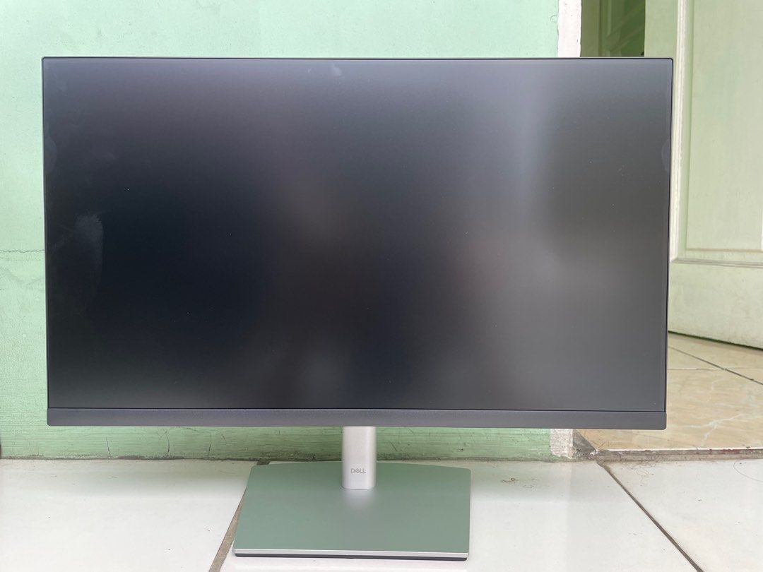 Dell 24 USB-C Hub Monitor - P2422HE, Elektronik, Bagian Komputer ...