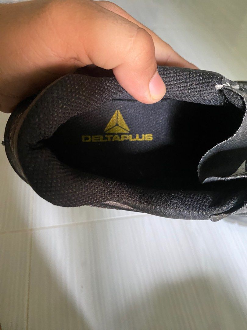 Delta plus safety shoe, Men's Fashion, Footwear, Boots on Carousell