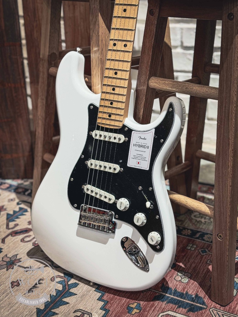 Fender Japan Hybrid II Stratocaster Electric Guitar with Maple ...