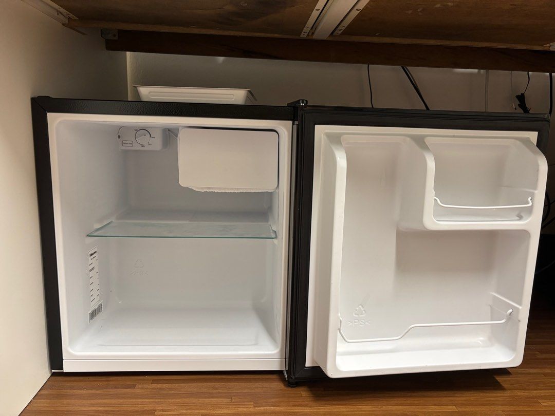 Hisense Mini Fridge (Pickup from April 15-17), TV & Home Appliances ...