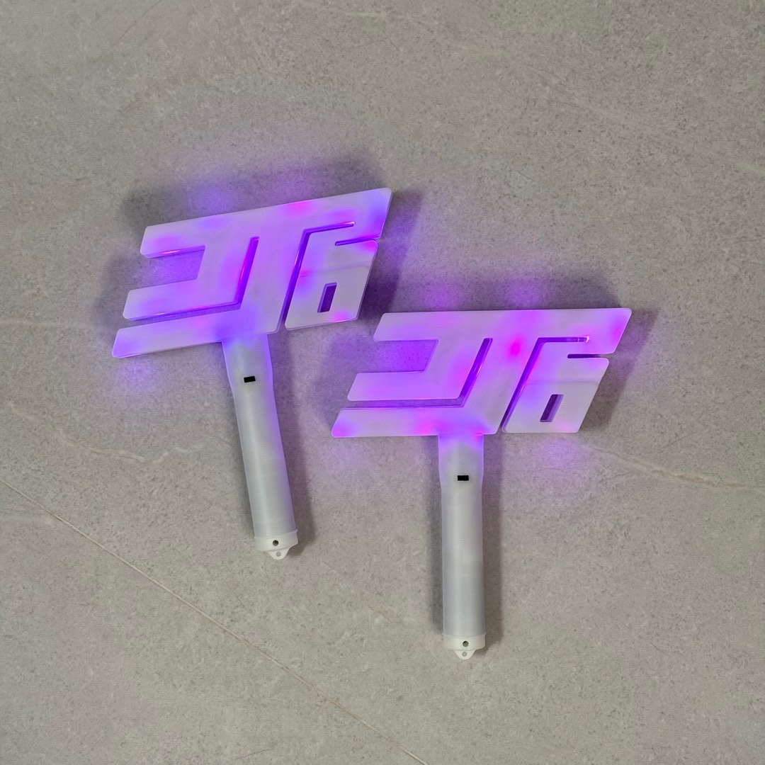 JJ Lin JJ20 Final Lap World Tour Light Stick, Hobbies & Toys ...