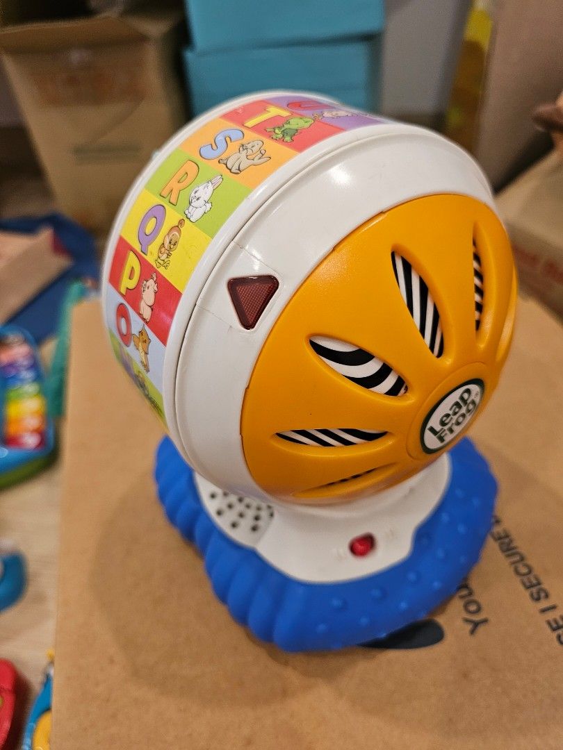 Leap frog spin & sing alphabet zoo, Hobbies & Toys, Toys & Games on Carousell