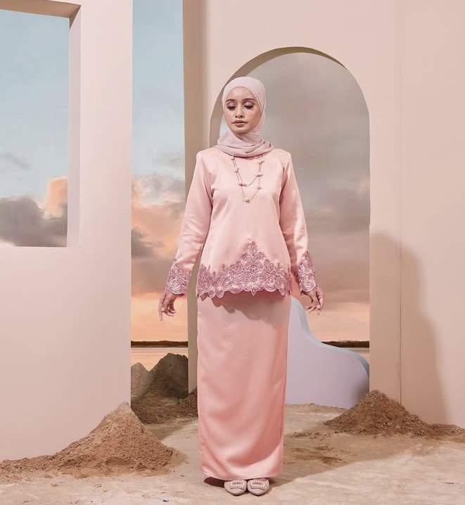 Liyana Collection - Qaera Mini Kurung (Rose Gold), Women's Fashion, Muslimah Fashion, Baju ...