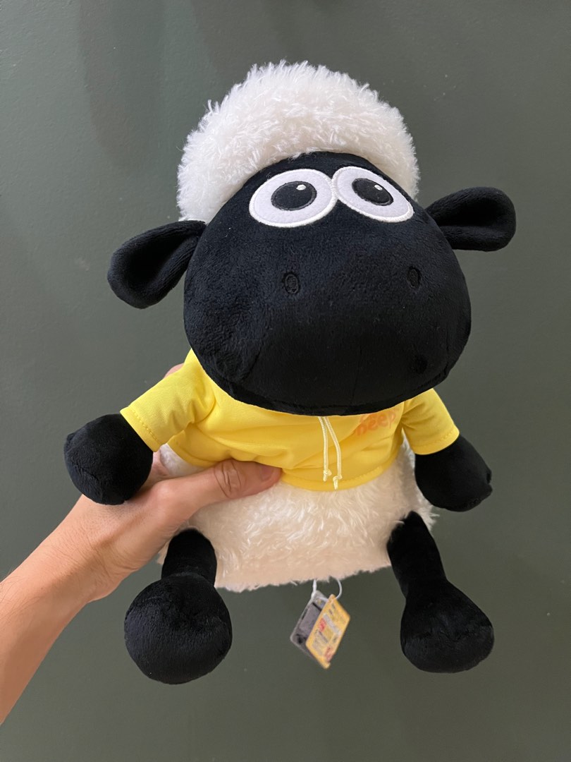 Original 30cm Shaun the Sheep, Hobbies & Toys, Toys & Games on Carousell